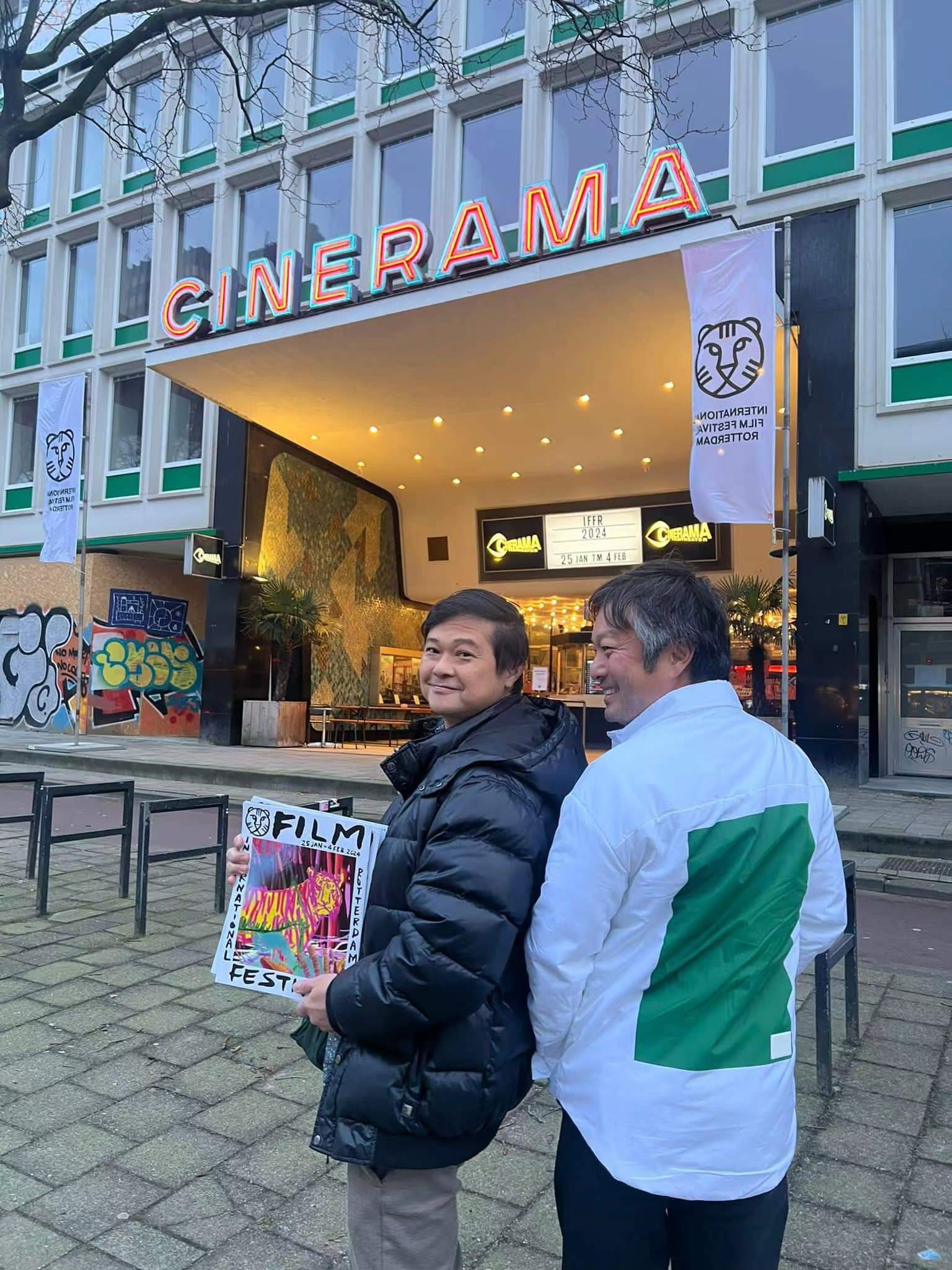 Scud led a group of actors to attend the Rotterdam Film Festival. As ...